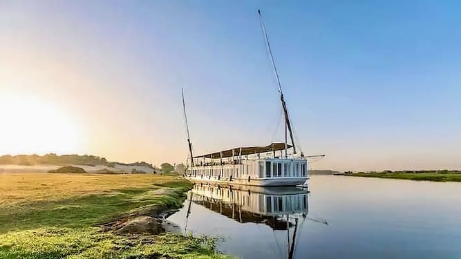 6 Day Nour El Nil Dahabiya Nile Cruise [Lifetime Memories Guaranteed]